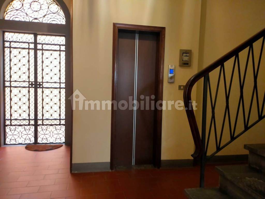 Ufficio - Studio con ascensore, Pistoia, Rif. 125951539 - Immobiliare.it