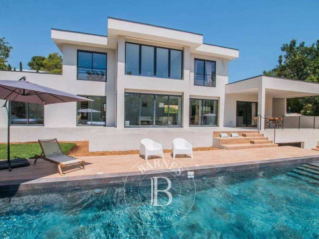 Affitto Villa unifamiliare Valbonne. 194 m², rif. 125956337