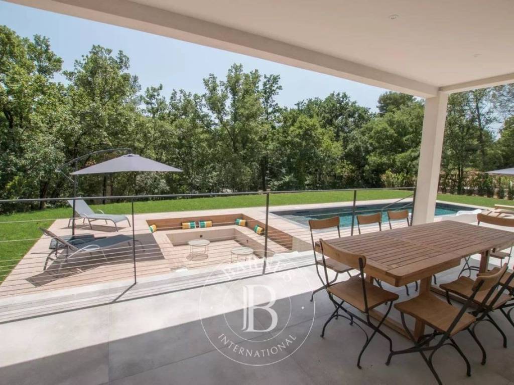 Affitto Villa unifamiliare Valbonne. 194 m², rif. 125956337