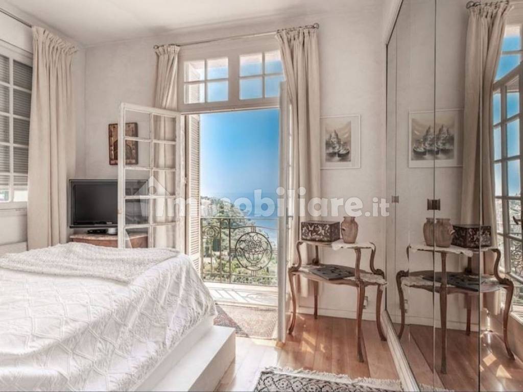 Vendita Villa unifamiliare Roquebrune-Cap-Martin. 550 m², rif. 125957817