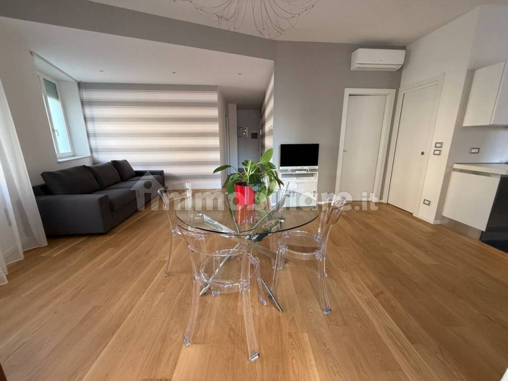 Affitto Appartamento Vicenza. Quadrilocale in corso Andrea Palladio ...