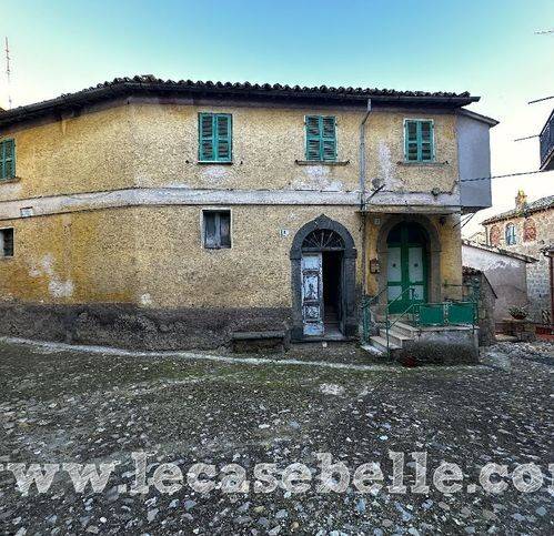 Vendita Appartamento in via Della Rocca 51. Civitella d'Agliano. Da ...