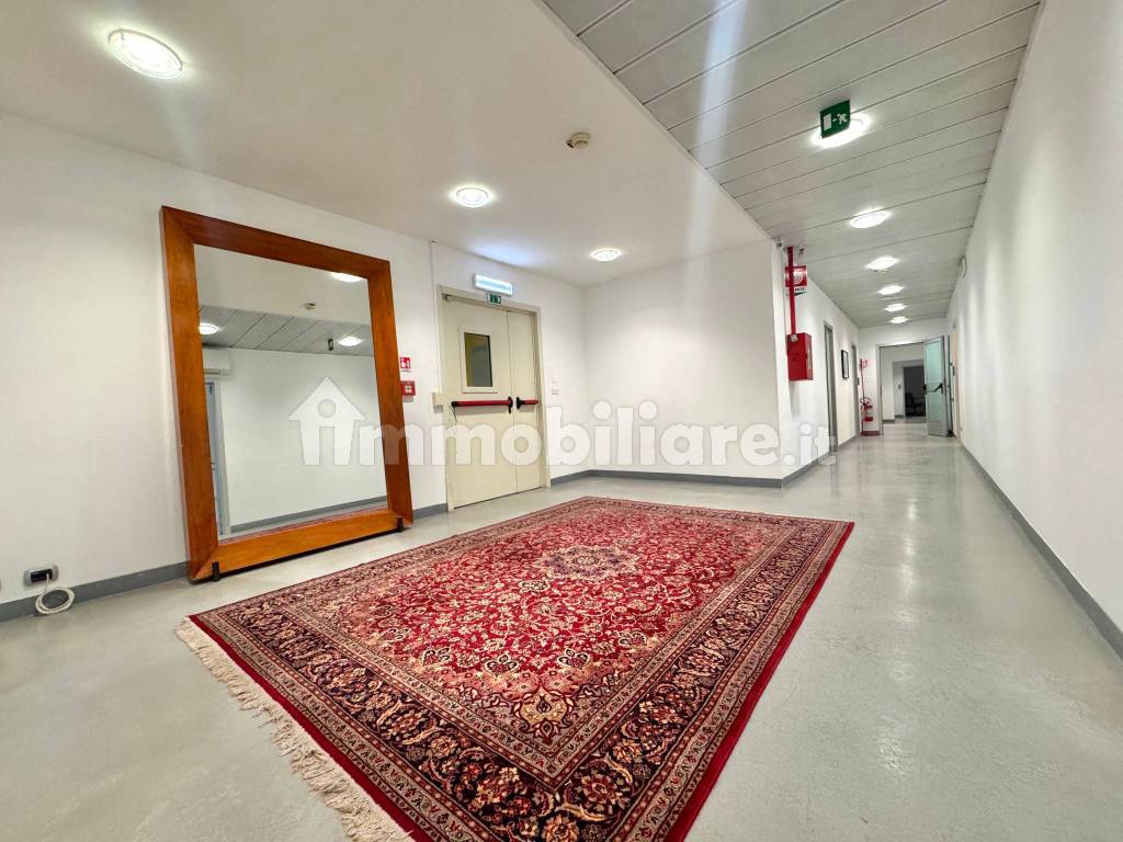 Ufficio - Studio via Cristoforo Colombo 163, Roma, Rif. 125977449 - Immobiliare.it