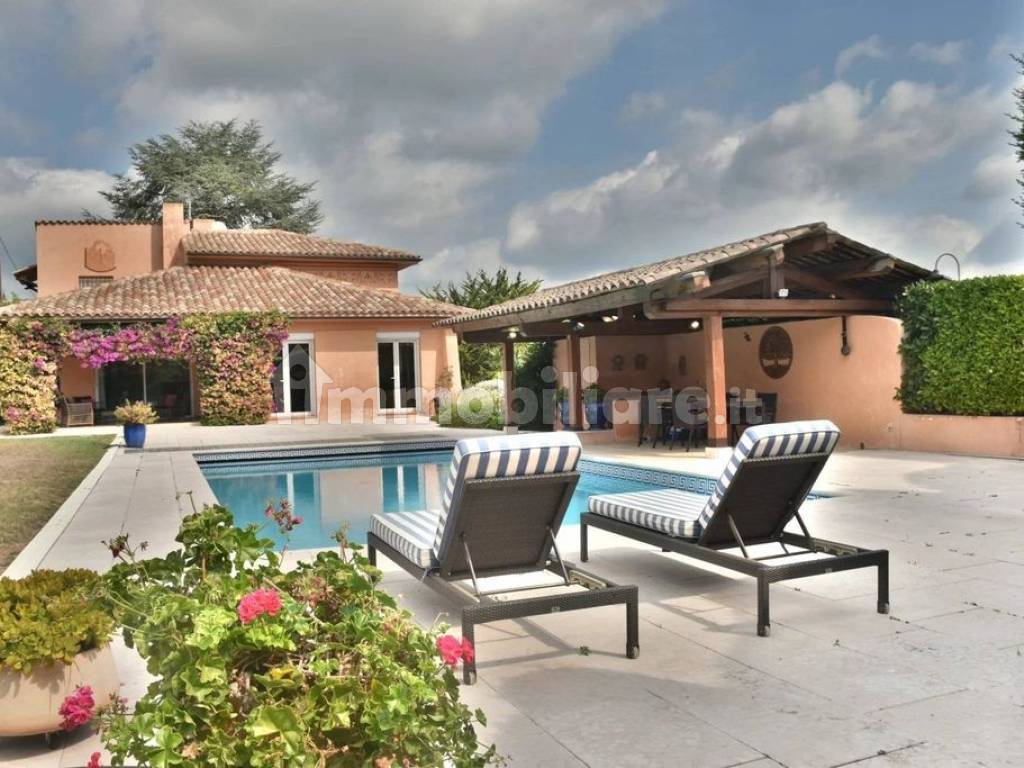 Vendita Villa unifamiliare Valbonne. 200 m², rif. 125984879