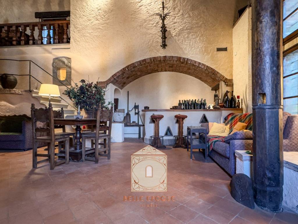 Vendita Rustico in via degli Antichi 50 Camaiore. Buono stato, posto ...