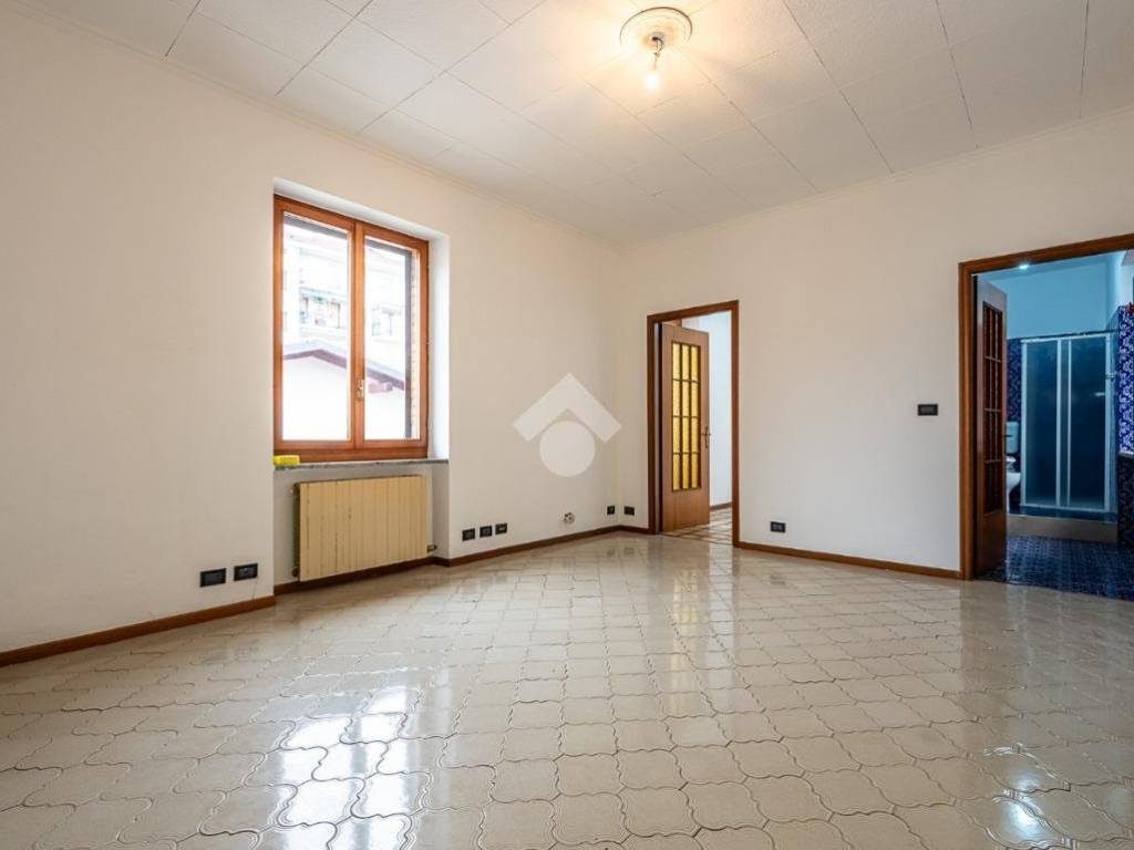 Vendita Appartamento Collegno. Bilocale in via Giulio Cigolini 2. Buono ...