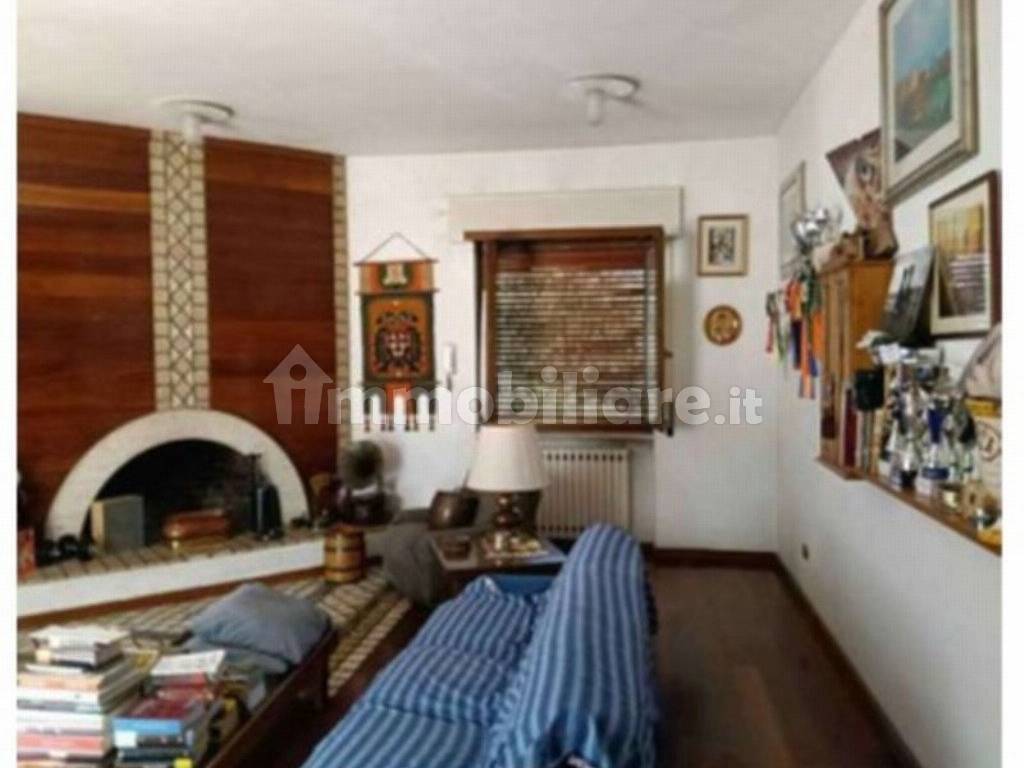 Auction for apartment, via degli Ontani, 5, 00034 Colleferro Italia ...