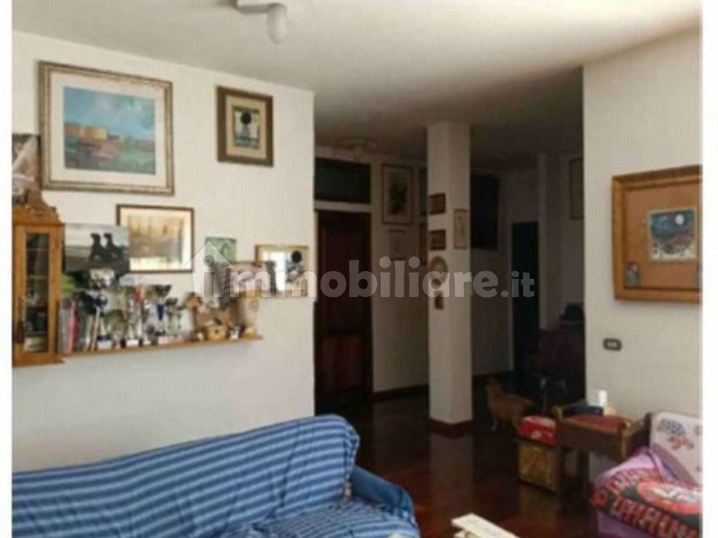 Auction for apartment, via degli Ontani, 5, 00034 Colleferro Italia ...