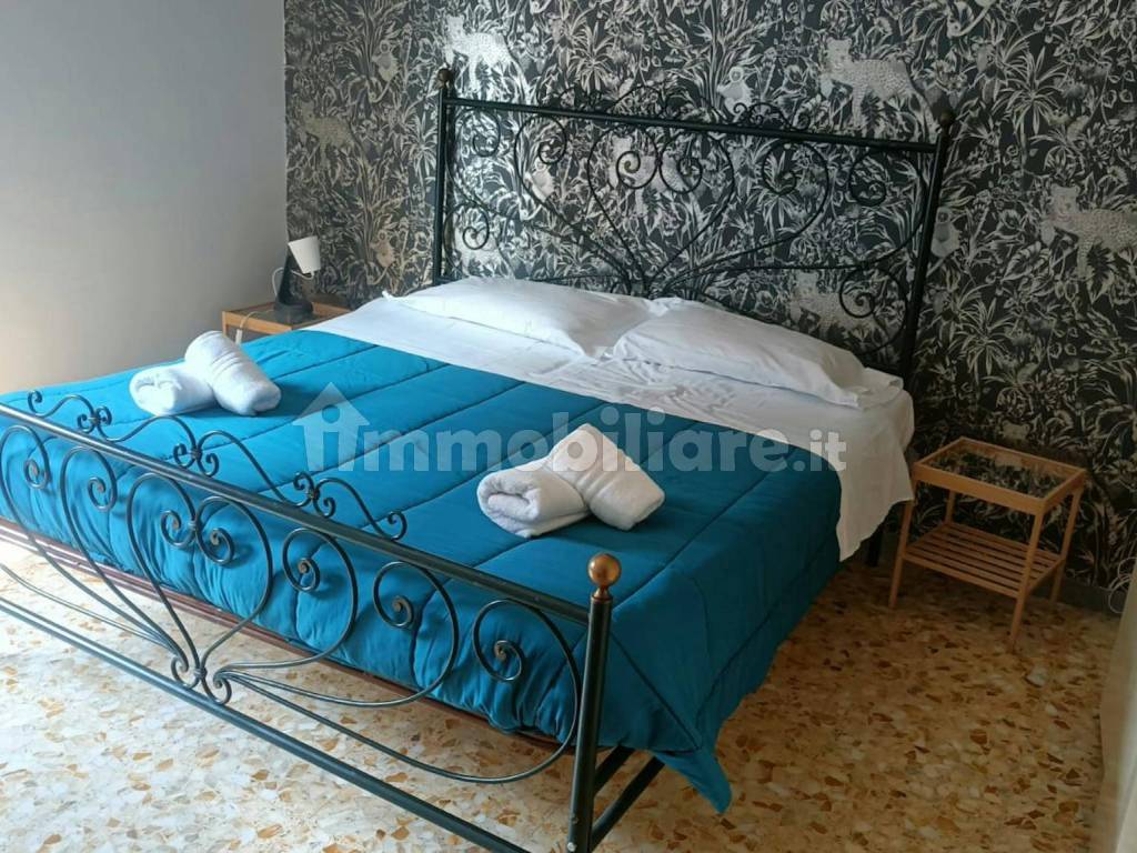 Stanza singola in affitto, affittasi camera singola via Leonardo Greppi ...