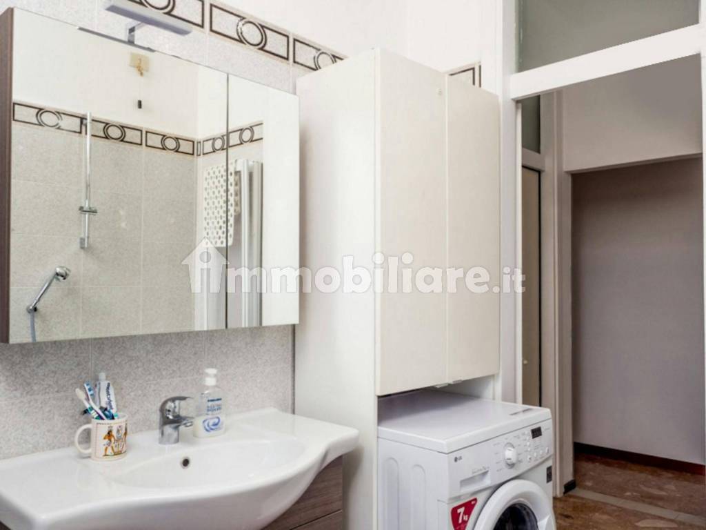 Stanza singola in affitto, affittasi camera singola via Michele ...