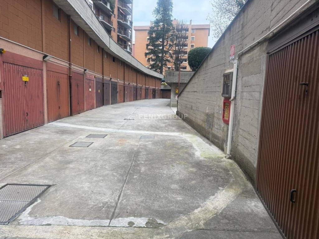 Posto auto - moto via Walter Tobagi 17, Milano, Rif. 126067229 ...