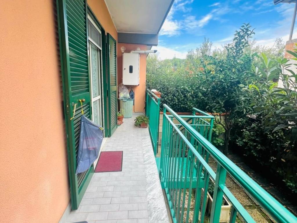Vendita Villa a schiera in via San Nullo Giugliano in Campania. Buono ...