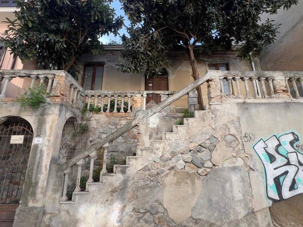 Sale Multi-family detached house in via Dalmazia 88 Reggio Calabria. To ...