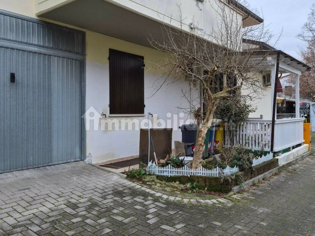 Vendita Appartamento Forlimpopoli. Trilocale in via del Sole. Buono ...