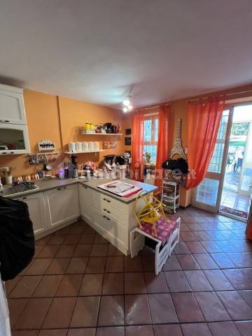 Vendita Villa unifamiliare in via di Valle della Muletta Roma. Buono ...