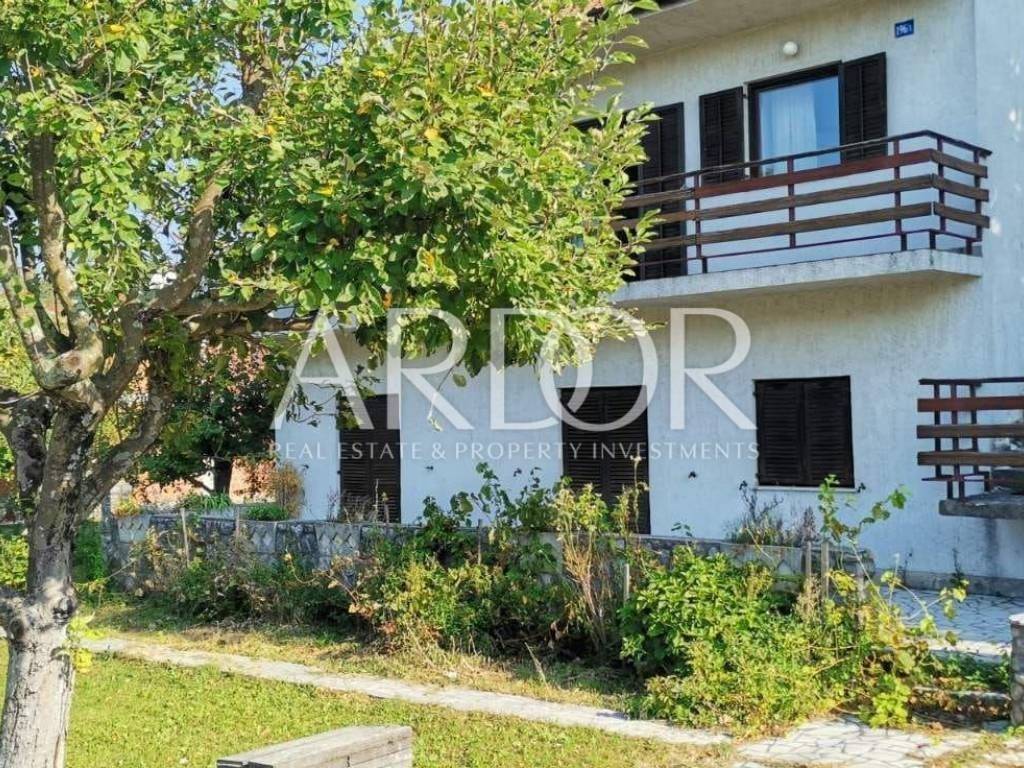 Vendita Terratetto unifamiliare Općina Čavle. Posto auto, 200 m², rif ...