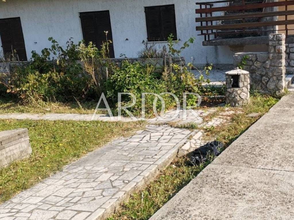 Vendita Terratetto unifamiliare Općina Čavle. Posto auto, 200 m², rif ...