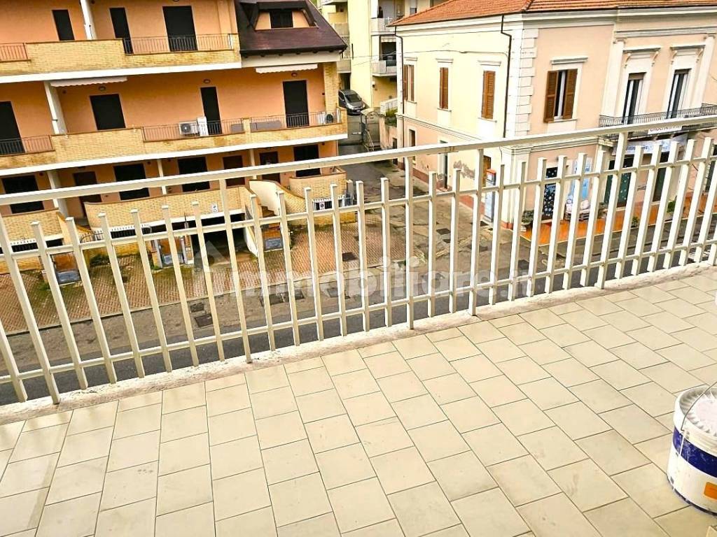 Vendita Appartamento Silvi. Trilocale in via Roma 147. Buono stato ...