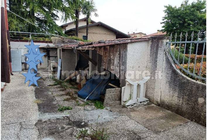 Asta per villa, viale Trieste, Centro Santo Stino di Livenza, rif ...