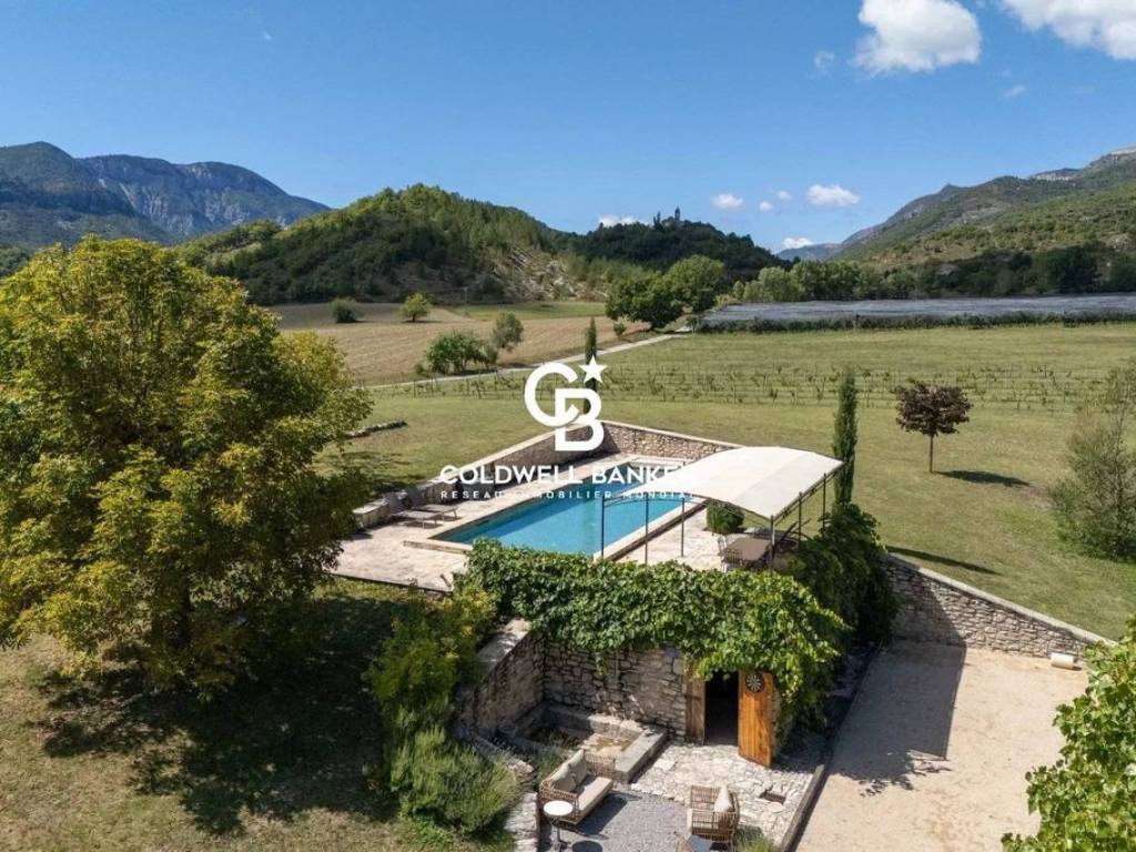 Vendita Villa unifamiliare Saint-Vincent-sur-Jabron. 205 m², rif. 126168917