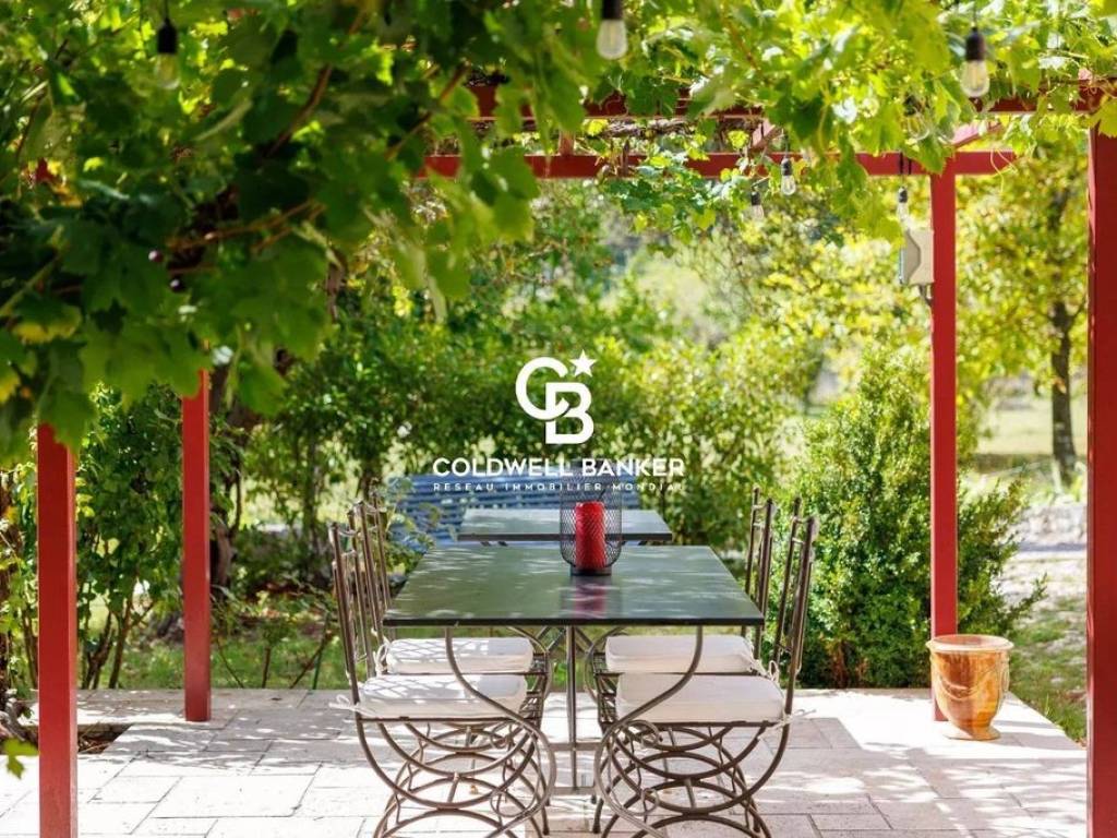 Vendita Villa unifamiliare Saint-Vincent-sur-Jabron. 205 m², rif. 126168917