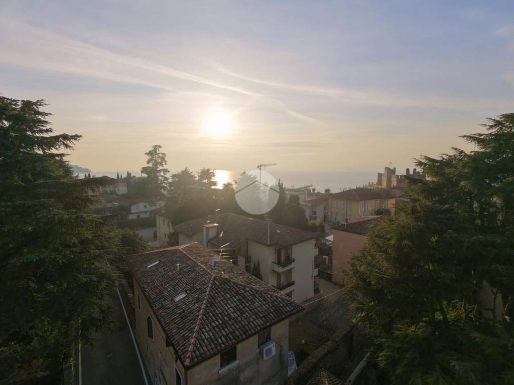 Vendita Appartamento Torri Del Benaco Trilocale In Via Dall oca Bianca Vendita Appartamento Torri Del Benaco Trilocale In Via Dall oca Bianca