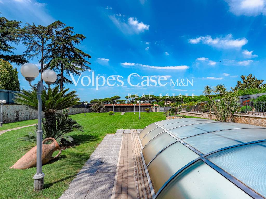 Vendita Villa bifamiliare in via Nomentana 960 Roma. Ottimo stato ...