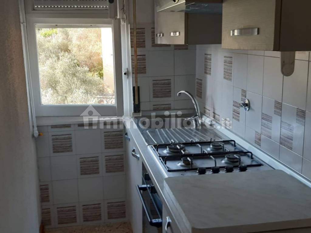 Affitto Appartamento Lerici. Bilocale in via Matteotti 20. Buono stato ...