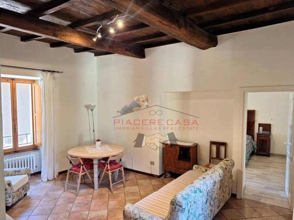 Vendita Appartamento Orvieto. Primo piano, con balcone, rif. 126221471