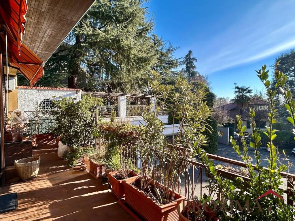 Vendita Appartamento in via Valle Balbiana 21/1. Pino Torinese. Buono ...