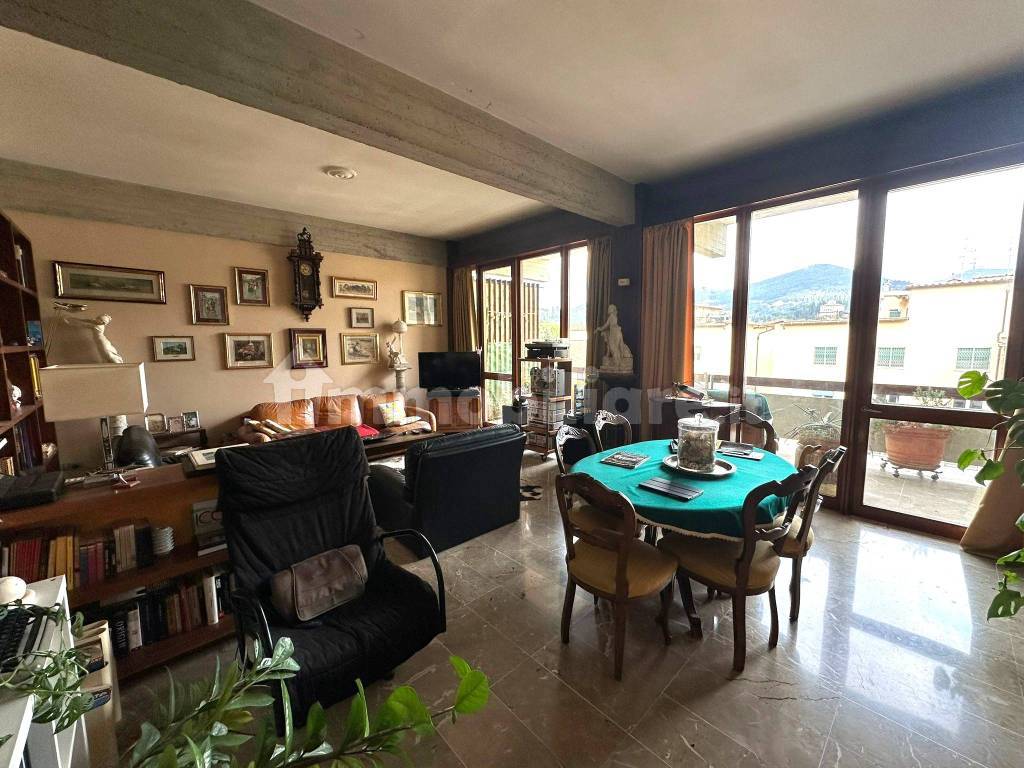 Vendita Appartamento in via del Pino. Firenze. Buono stato, quarto ...