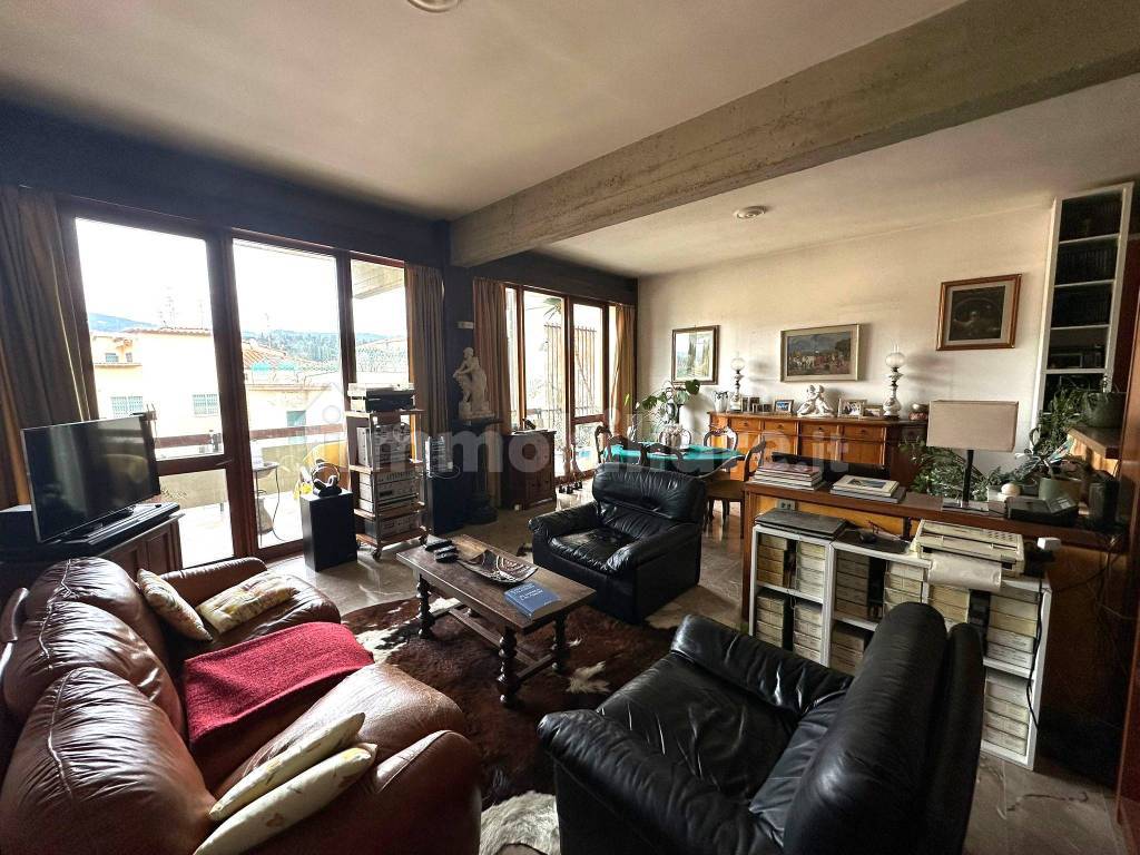 Vendita Appartamento in via del Pino. Firenze. Buono stato, quarto ...