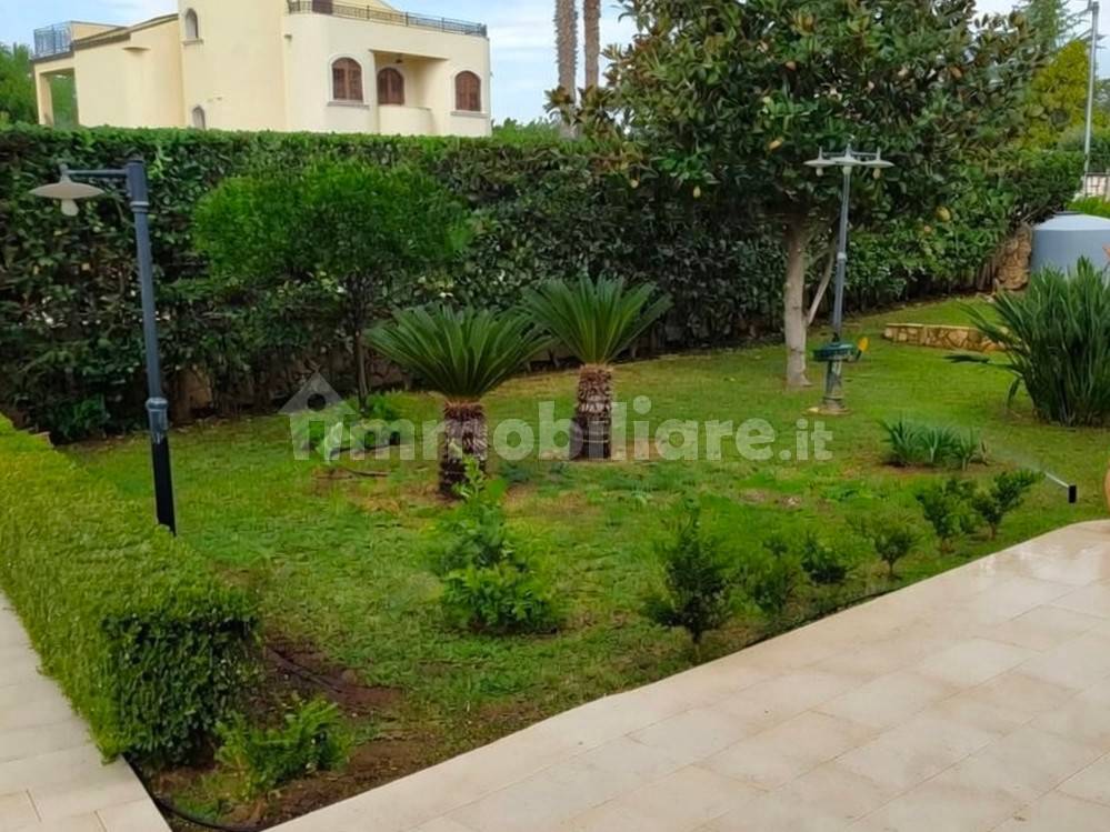 Vendita Villa unifamiliare in via Pietro Fillioley Siracusa. Ottimo ...