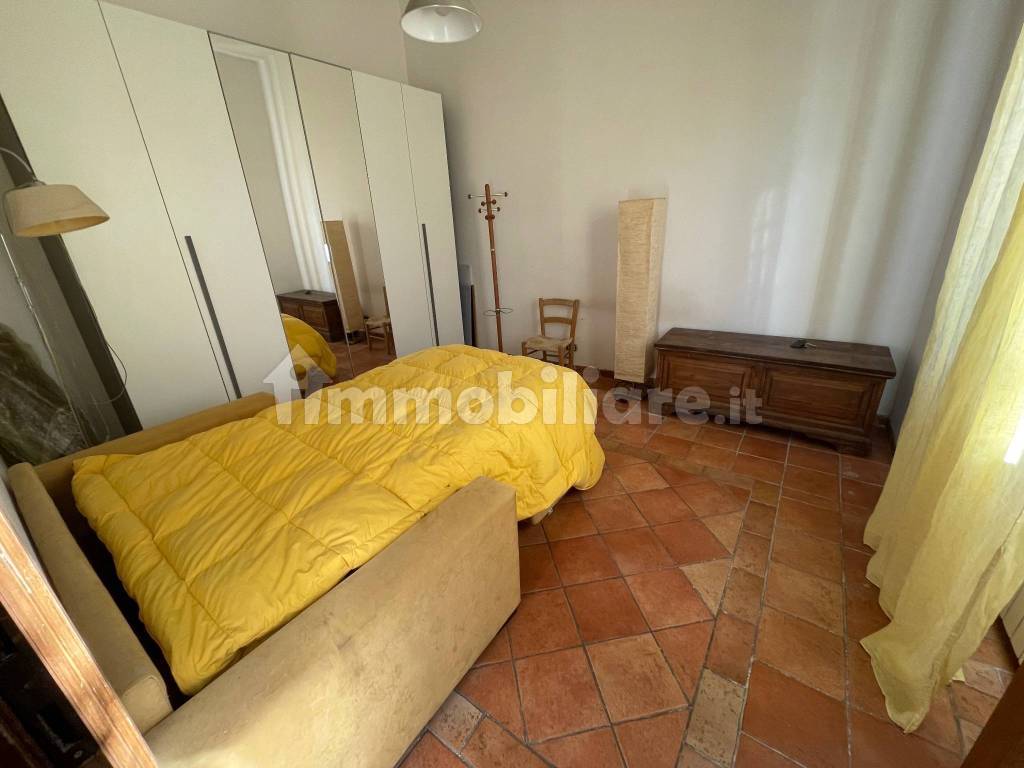 Stanza singola in affitto, affittasi camera singola via Angelo Zottoli ...