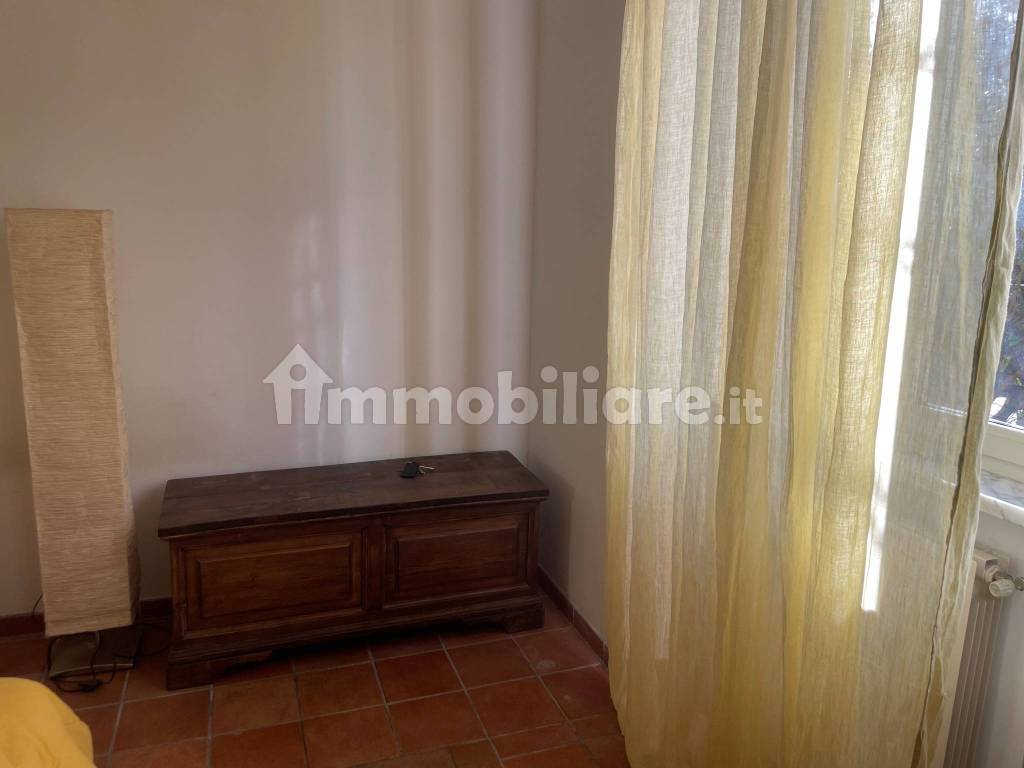 Stanza singola in affitto, affittasi camera singola via Angelo Zottoli ...