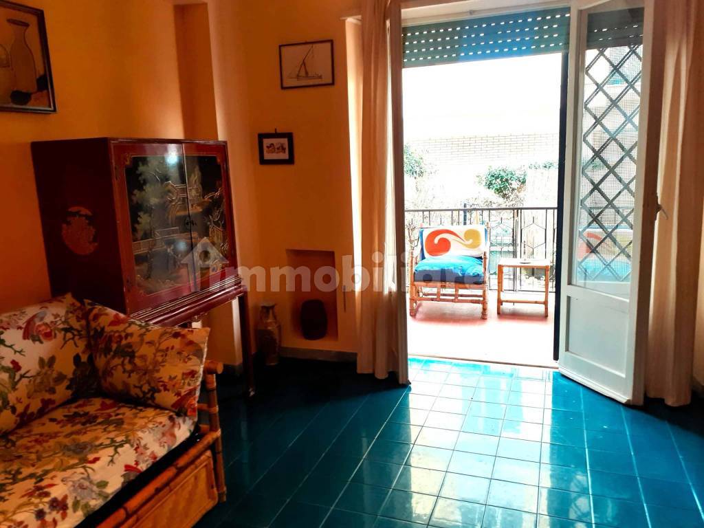 Rent Apartment Anzio. 2-room flat in via delle Meduse. Excellent ...