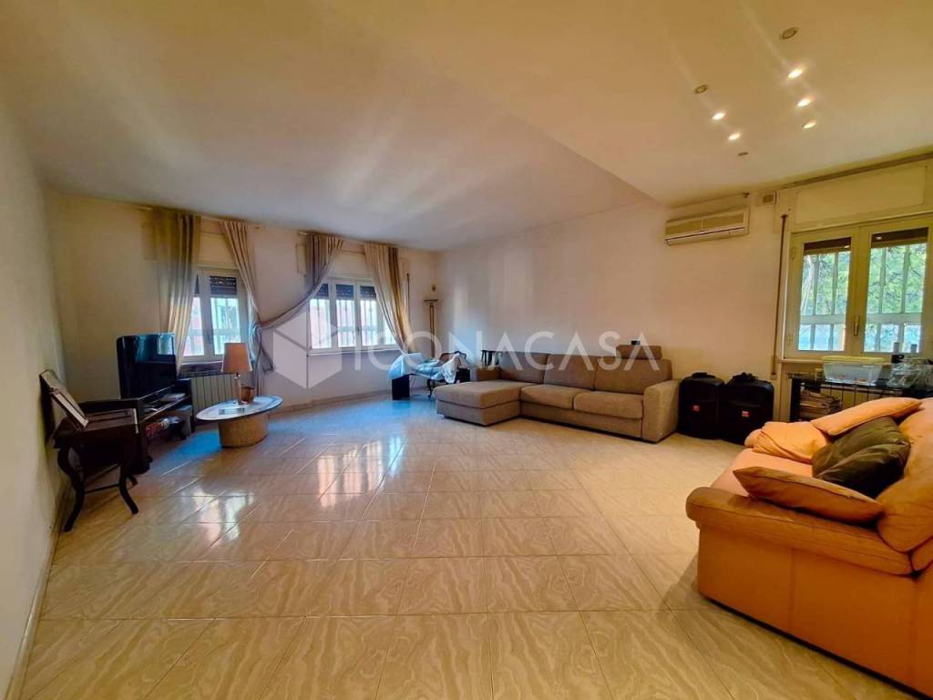 Vendita Appartamento Napoli. Quadrilocale in via Piave. Buono stato ...