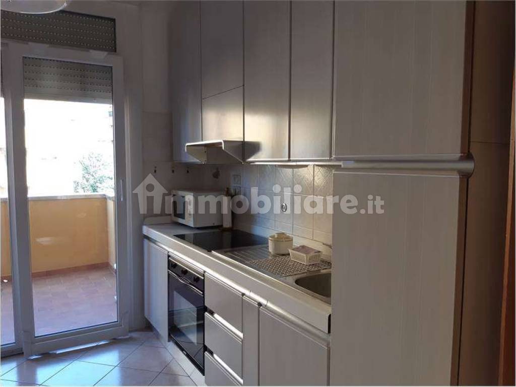 Sale Apartment Bologna. 4-room flat in via Spartaco. Excellent ...