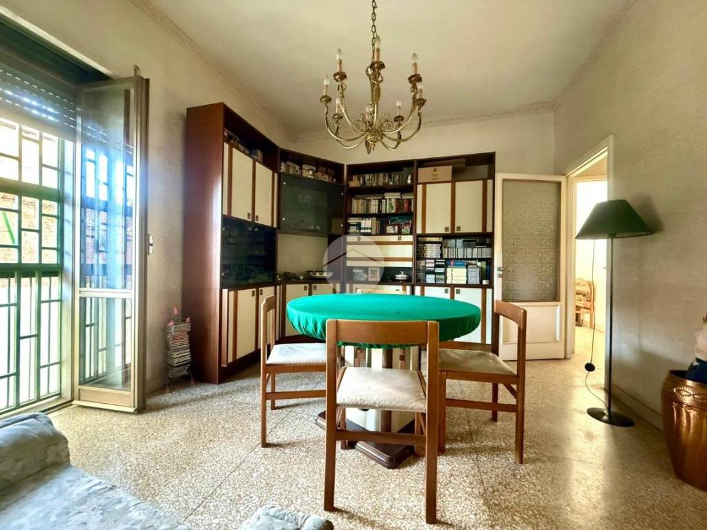 Vendita Appartamento Napoli. Trilocale in via gigante mario 4. Da ...