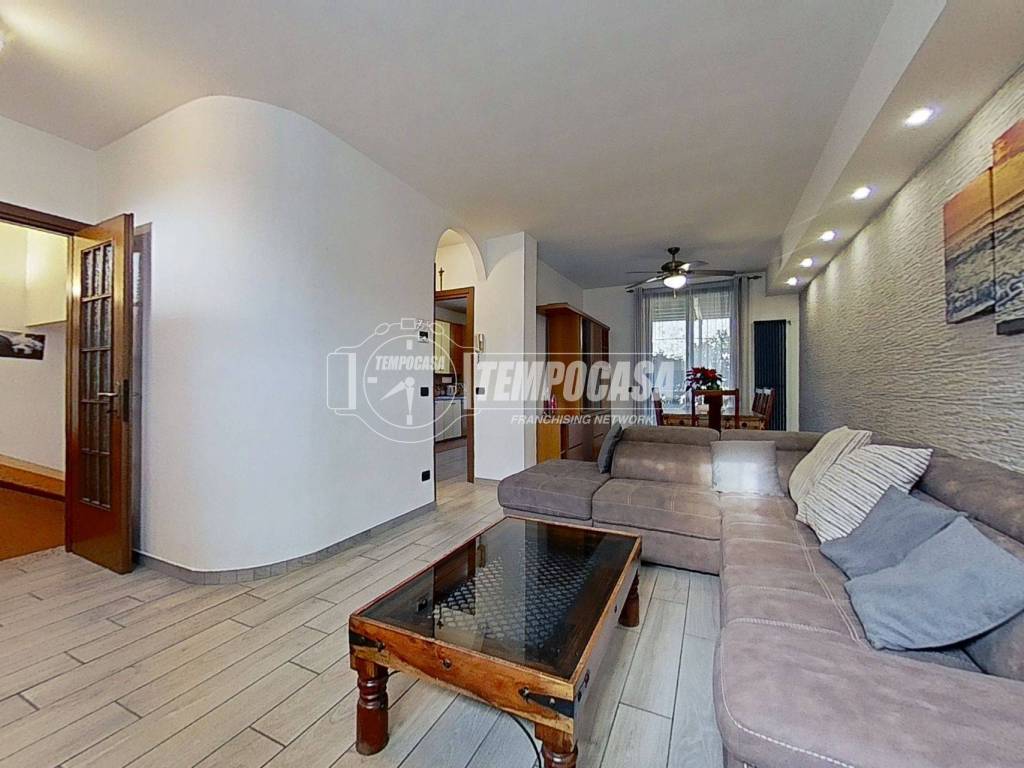 Vendita Villa a schiera in via Pitagora 15 Biassono. Ottimo stato ...