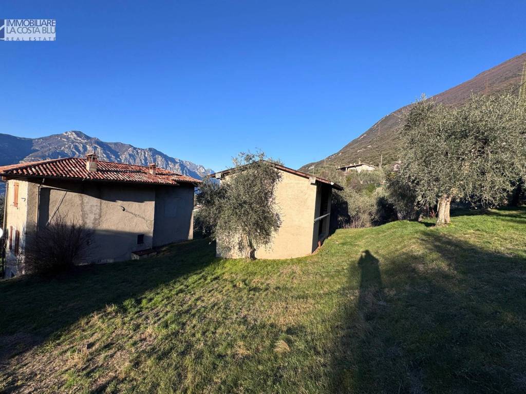 Vendita Rustico in Località Palazzina 20 Malcesine. Da ristrutturare ...