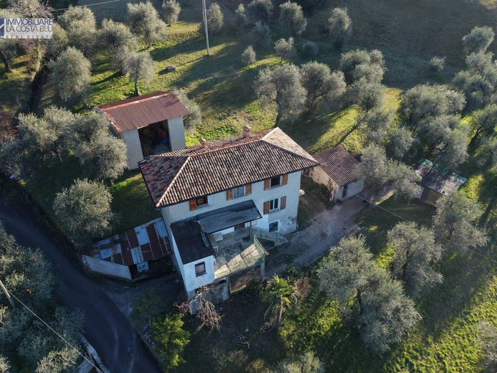Vendita Rustico in Località Palazzina 20 Malcesine. Da ristrutturare ...