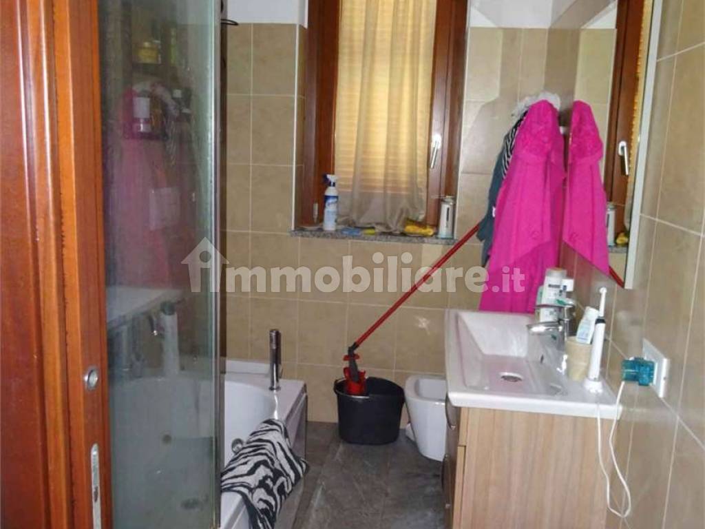 Auction for apartment, via F. Nullo, 64 Bonate Sopra, ref. 126266131 ...