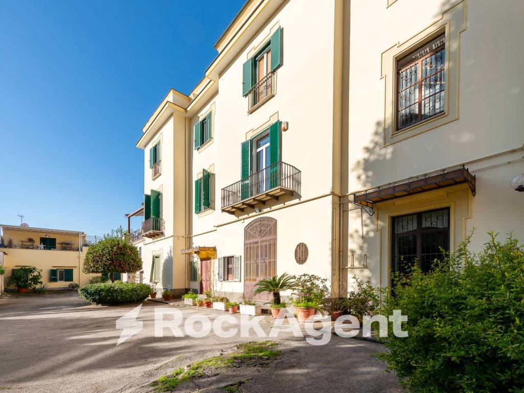 Vendita Appartamento Napoli. Bilocale in via Alessandro Manzoni, 28 ...