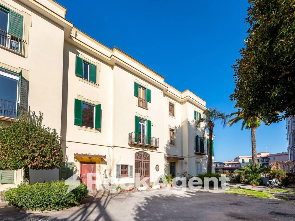 Vendita Appartamento Napoli. Bilocale in via Alessandro Manzoni, 28 ...