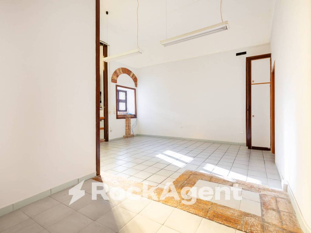 Vendita Appartamento Napoli. Bilocale in via Alessandro Manzoni, 28 ...