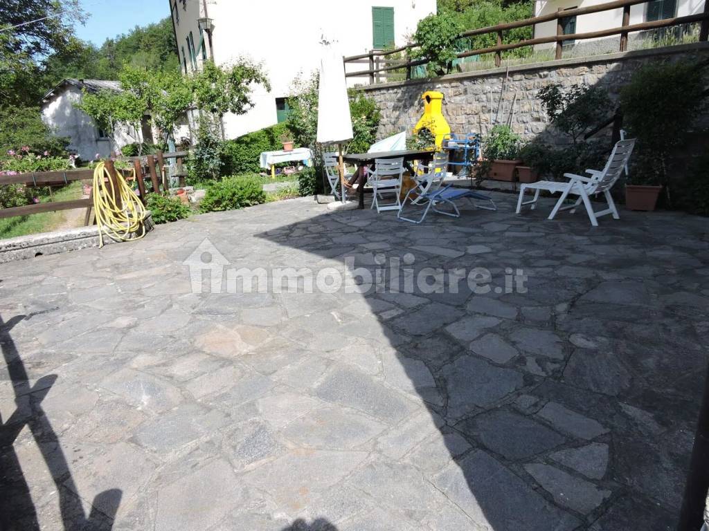 Vendita Appartamento Santo Stefano d'Aveto. Trilocale, Buono stato ...