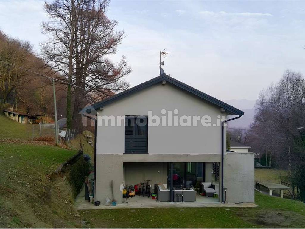 Vendita Villa unifamiliare Castello Cabiaglio. Nuova, posto auto, con ...