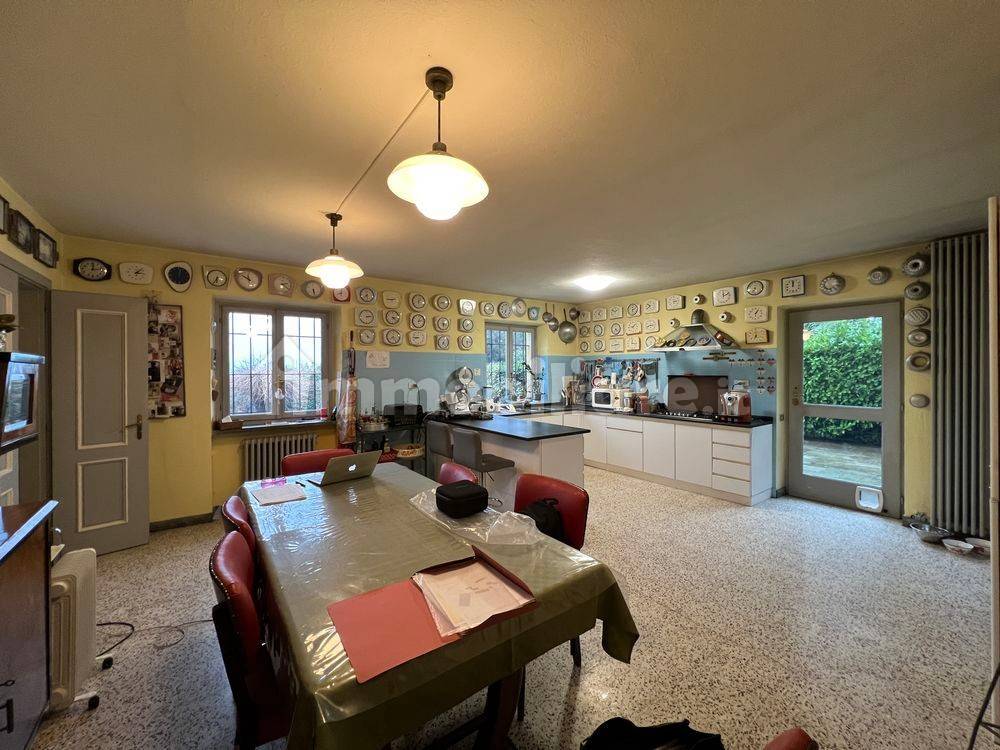 Vendita Villa unifamiliare in Strada del Mainero 126 Torino. Ottimo ...