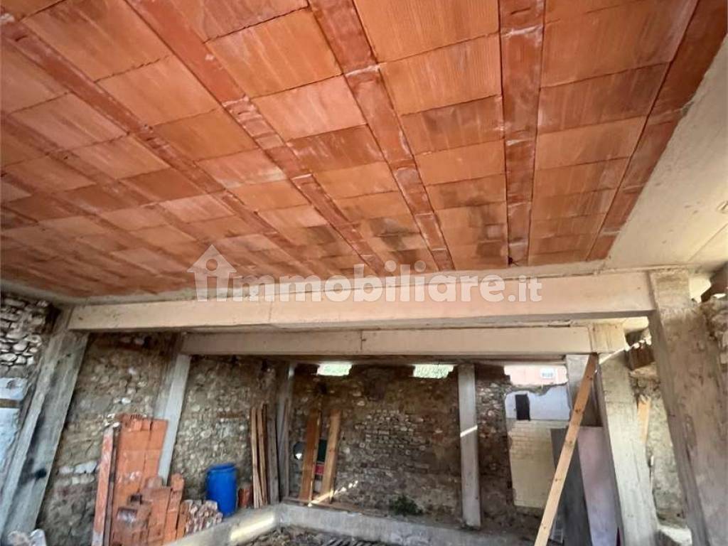 Vendita Terratetto unifamiliare Bregnano. 140 m², rif. 126406027